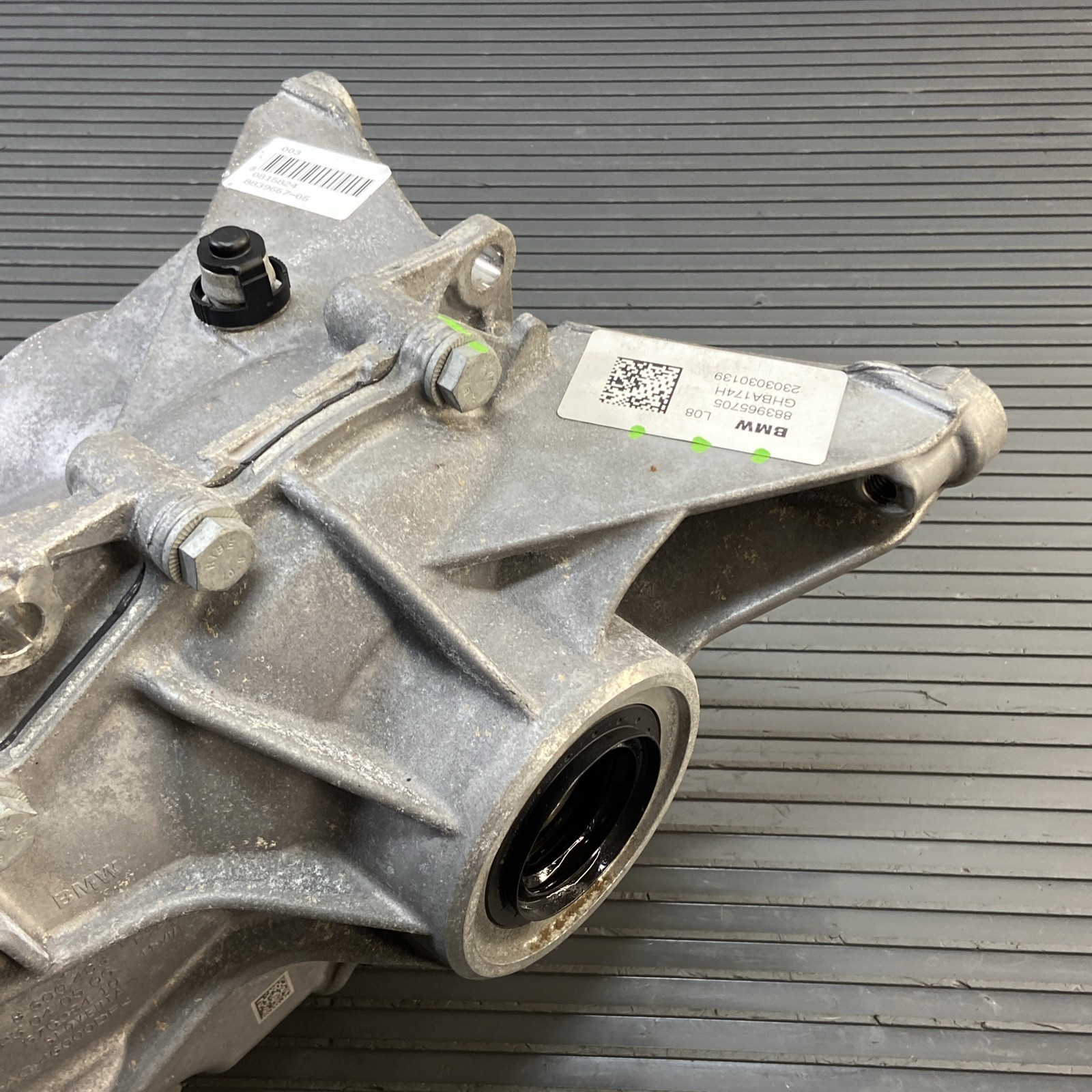 Used 2021-2025 Bmw X1 U11 U12 U10 U25 Rear Differential Axle 26k Miles Oem for Sale | 2021-2025 ...