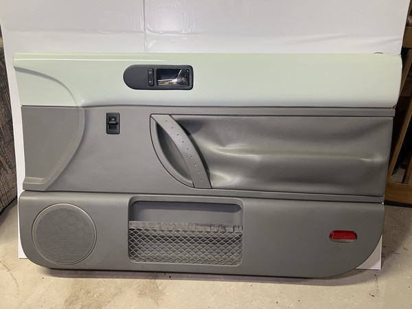 Used Volkswagen Beetle Interior Door Panels and Parts for Sale