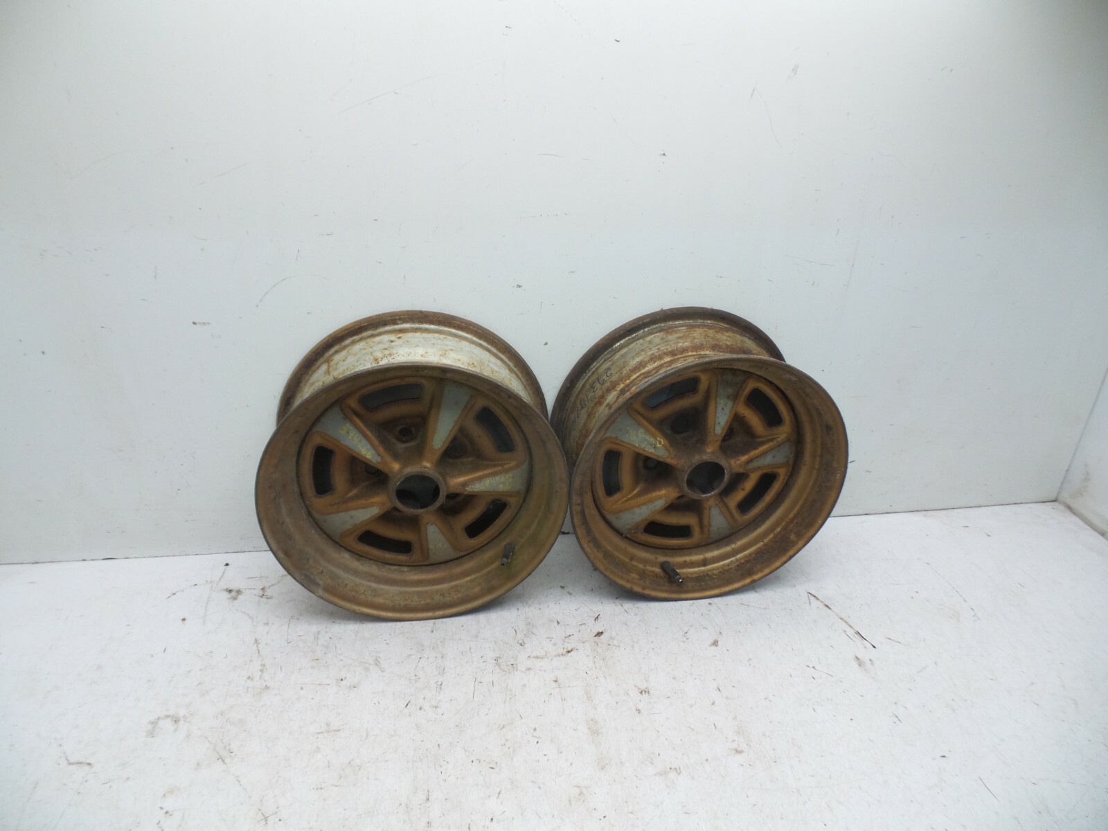 Used 1969 Pontiac Grand Prix 14x6 Rally Ii Km Date Code Pair Rims ...