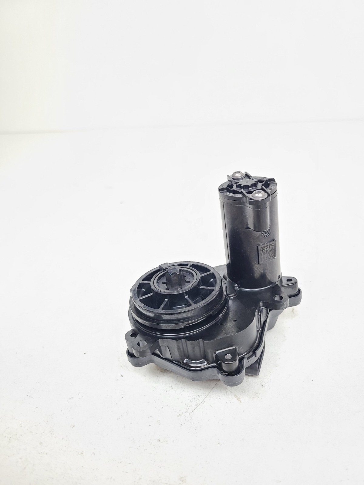 Used 2019-2025 Cadillac Xt4 2.0t Awd Engine Coolant Flow Control Valve ...