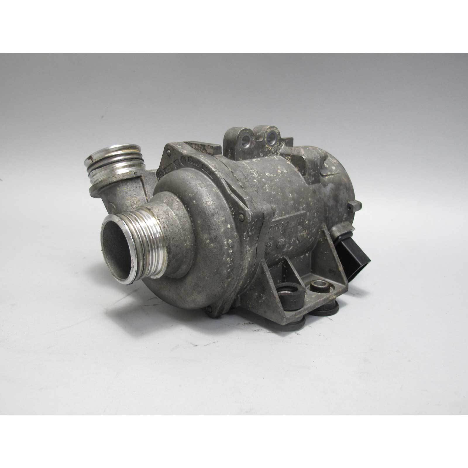 Used 2007-2010 Bmw E70 X5 3.0si Electric Engine Water Coolant Pump ...