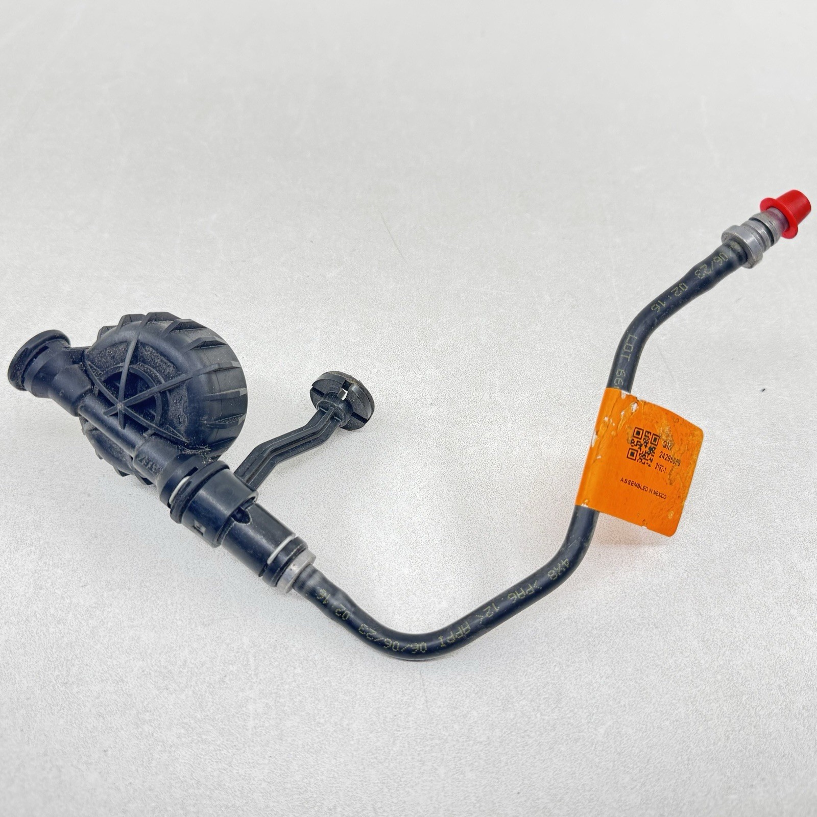 Used 2022-2025 Cadillac Ct5 V Blackwing Clutch Master Cylinder With ...