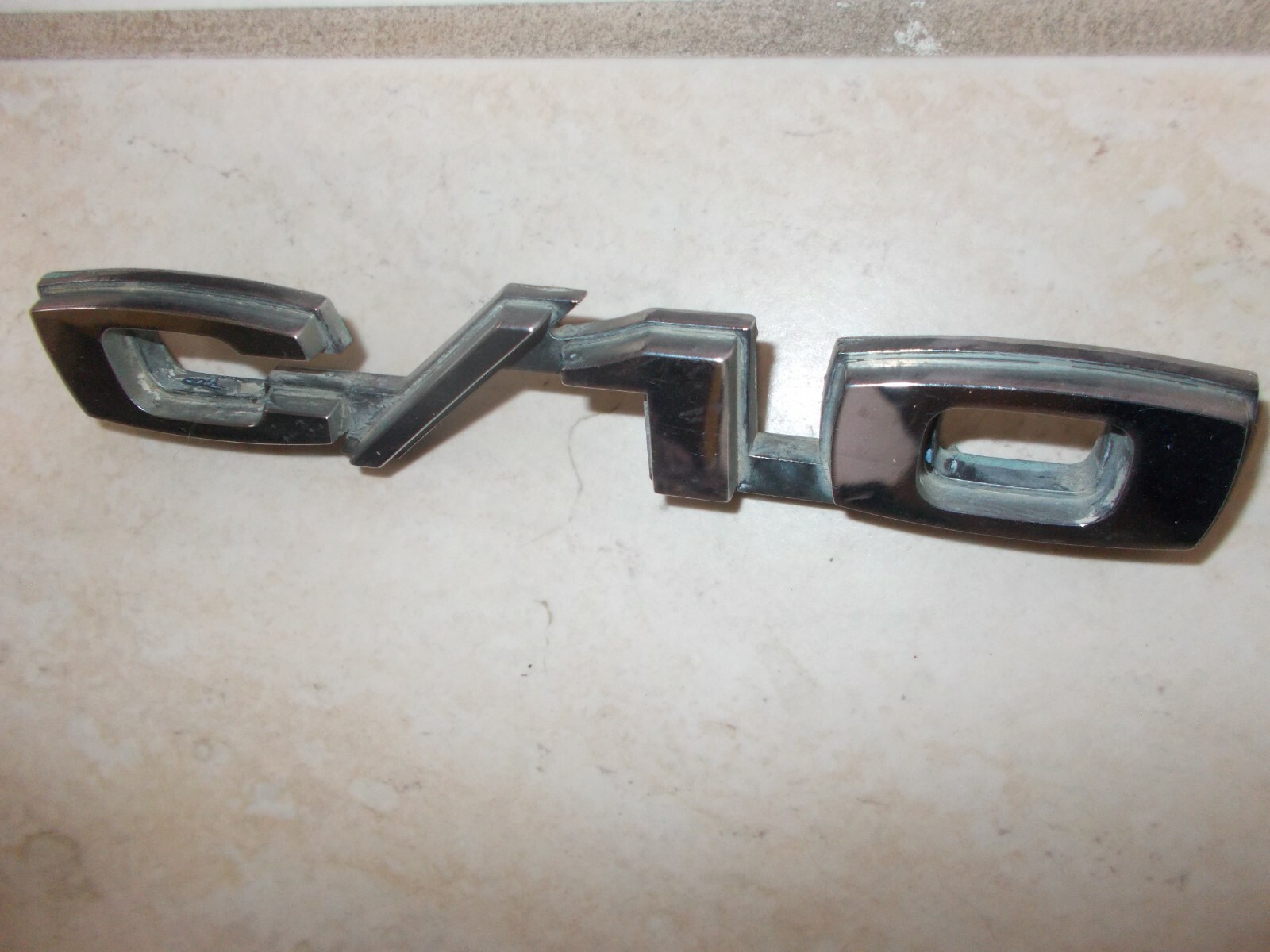 Used 67-72 Chevy/gmc C10 Truck C/10 Fender Emblem ( 1 Piece Only) for ...