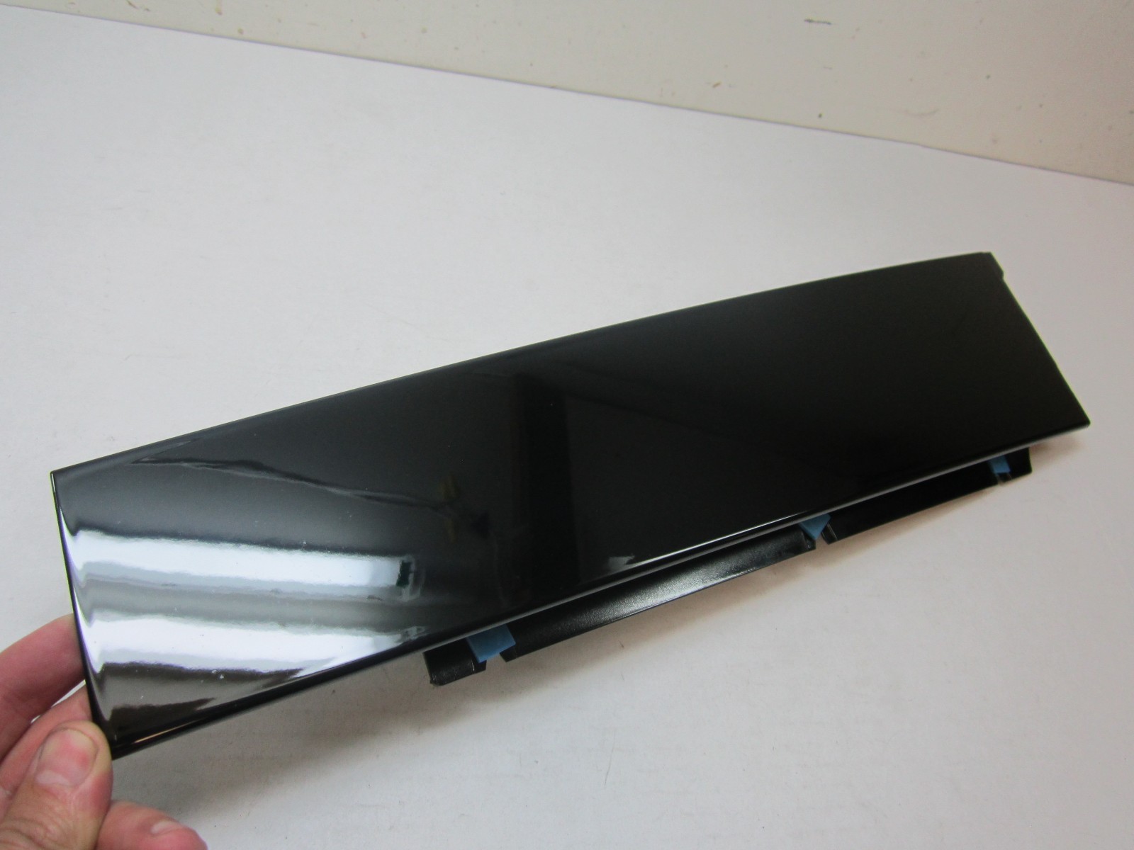 Used 2022-2025 Dp50903 Rivian R1t Rear Rh Side Door B-pillar Trim Panel ...