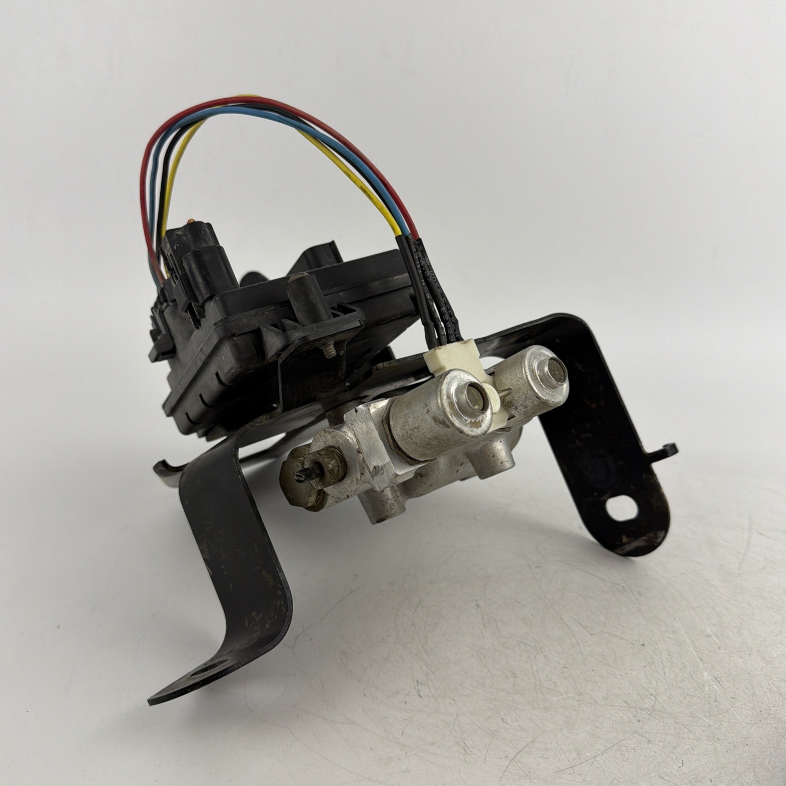 Used 1999 1999 Ford F250 Brake Abs Module Anti Lock Brake Pump Module ...