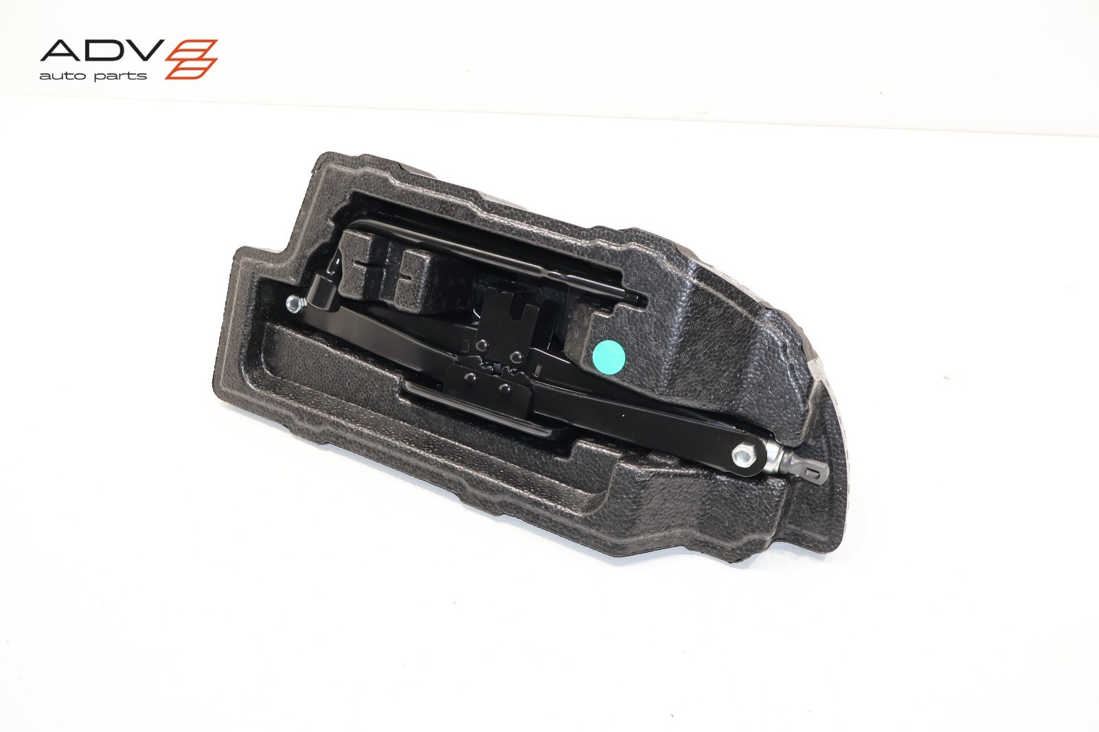 Used 2022 2025 - Hyundai Santa Cruz Spare Wheel Jack Lift & Tool ...