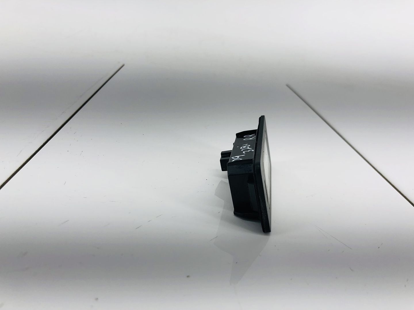 Used 2008-2016 Bmw 328i E90 Rear Right Or Left Side License Plate Light ...
