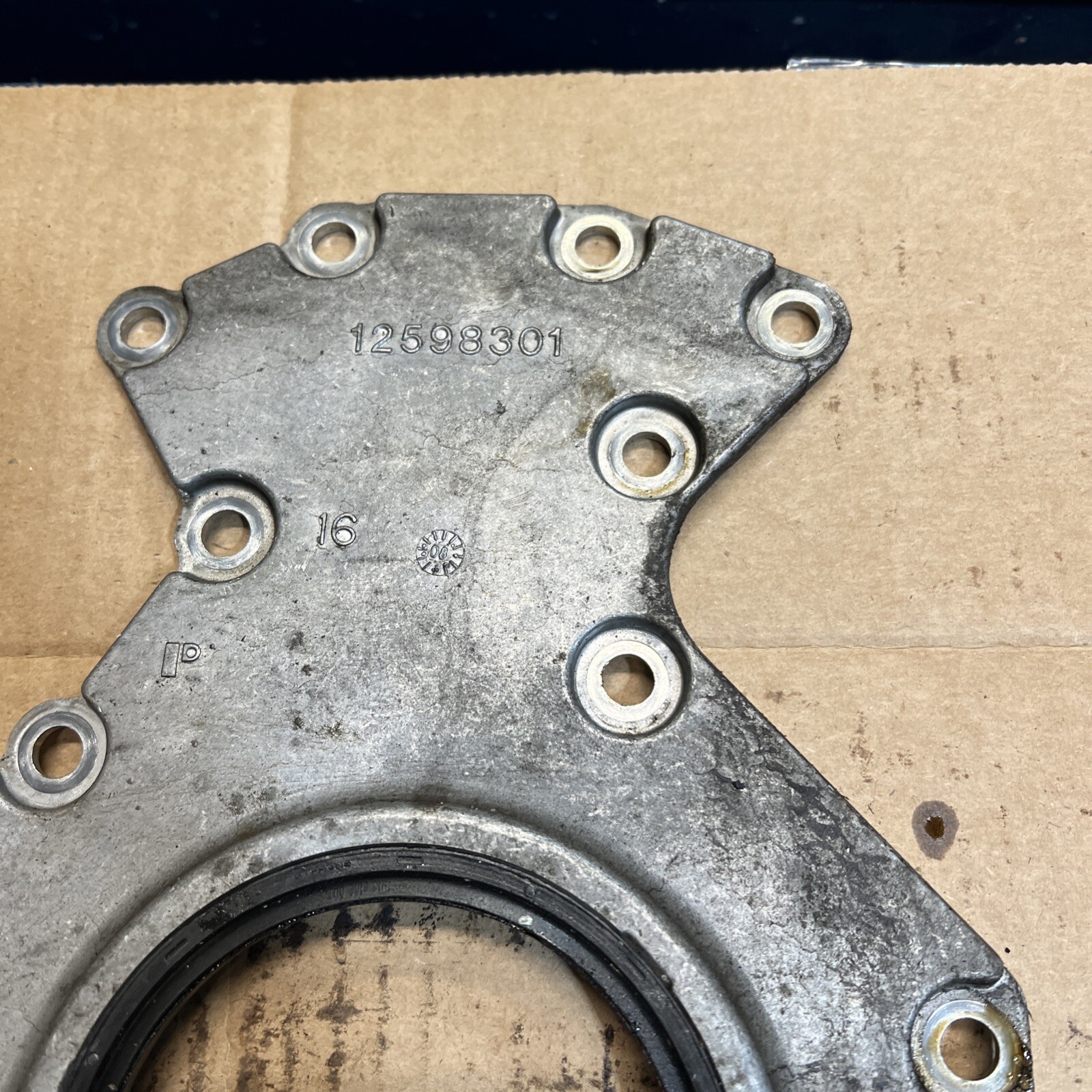 Used Ls1 Ls2 Ls3 Ls6 Rear Engine Cover Rear Main Seal Engine Cover Lsx ...