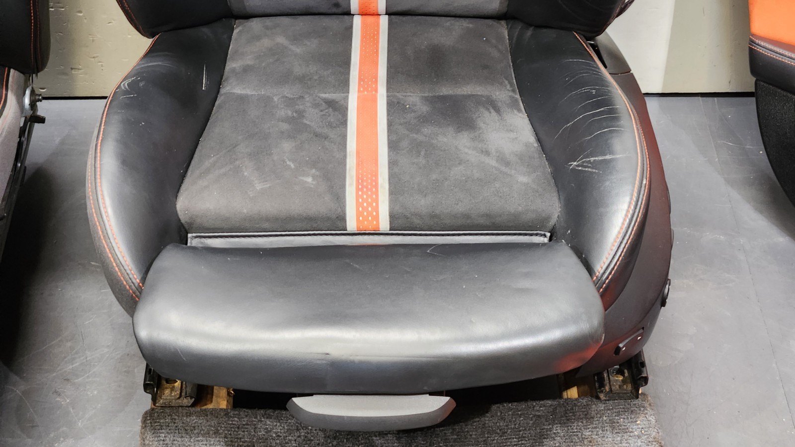Used Oem Bmw E89 Z4 Door Panels Alcantara Sport Seats Interior Complete ...