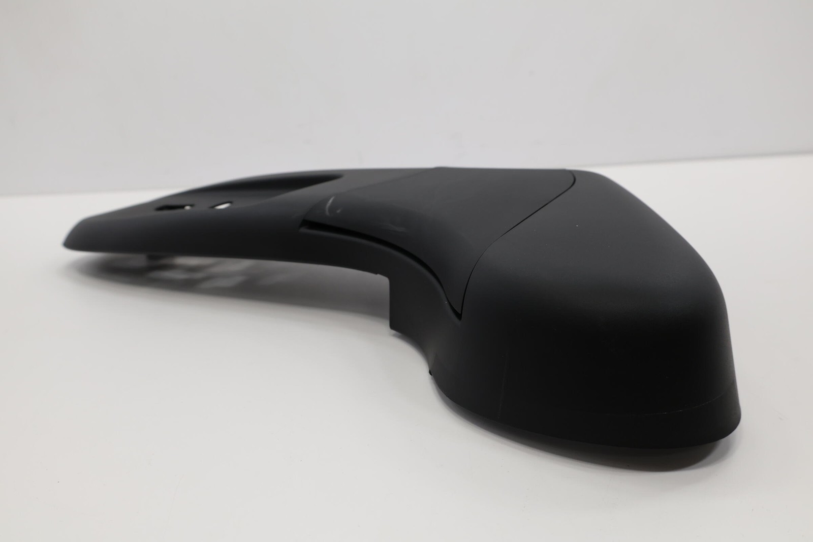 Used 2023 2026 - Vinfast Vf 8 Front Right Side Seat Outer Trim Cover ...