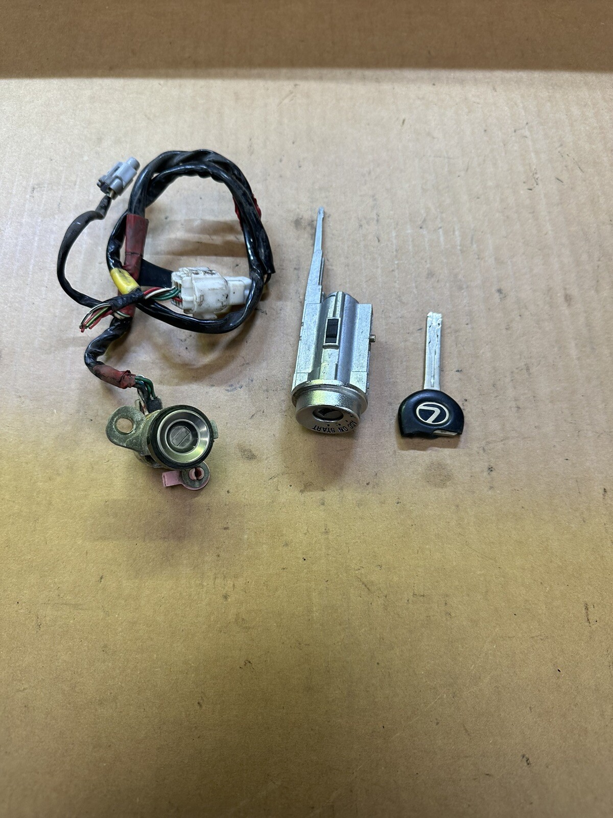 Used ⭐️ 1990-1994 Lexus Ls400 Oem Ignition Lock Cylinder With Key And ...