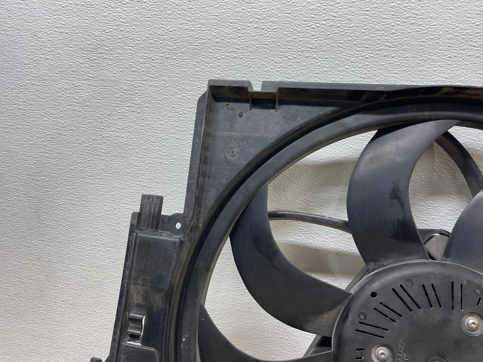 Used 2012-2016 Bmw F22 F30 F32 F36 Radiator Cooling Fan Motor Shroud ...