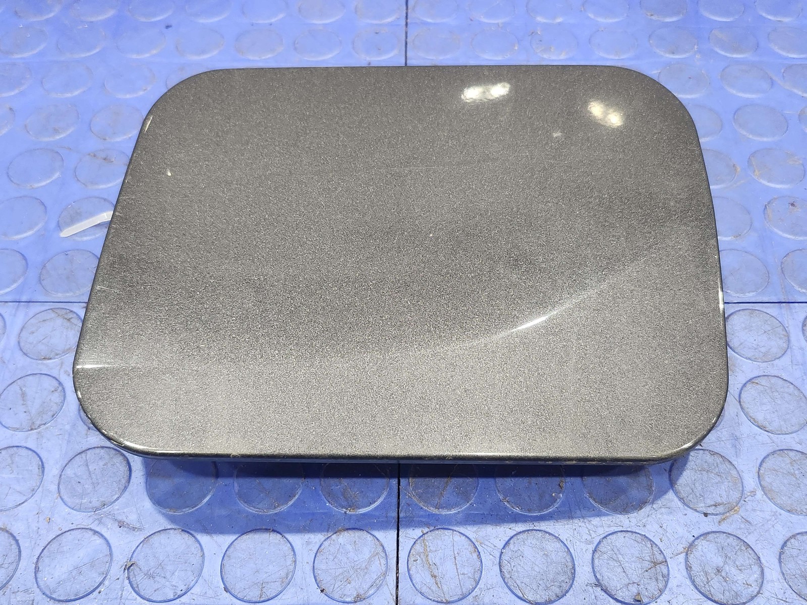 Used 2019-2025 Toyota Rav4 Fuel Fill Door Gas Flap Gray 1g3 Genuine Oem ...