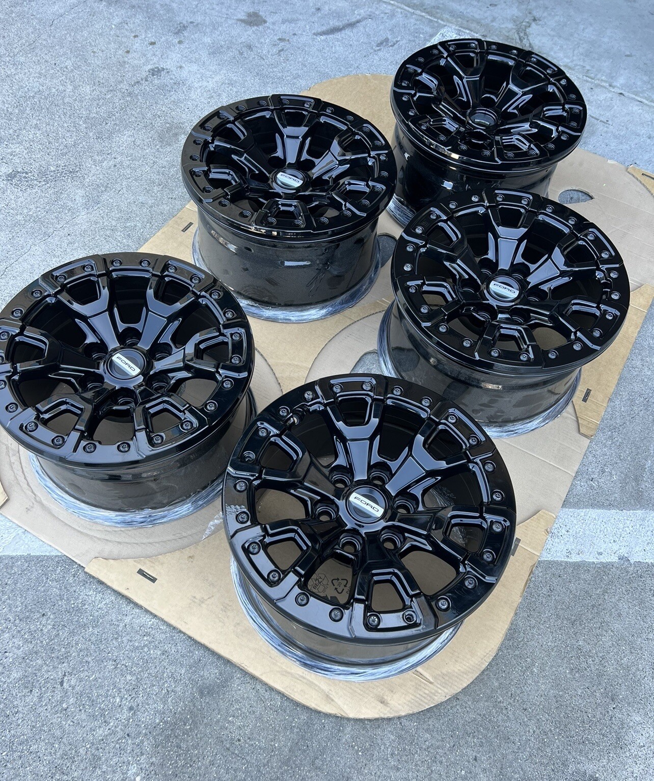 Used 2024 Ford Bronco R F150 F-150 Raptor Oem 2017 Beadlock Bead Lock ...