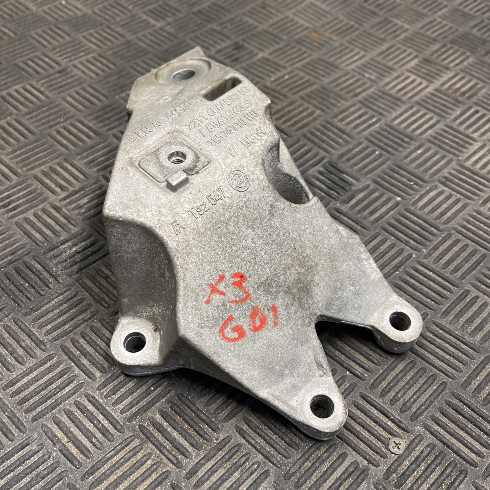 Used 2018 2024 Oem - Bmw X3 G01 Front Left Side Engine Mount Support ...