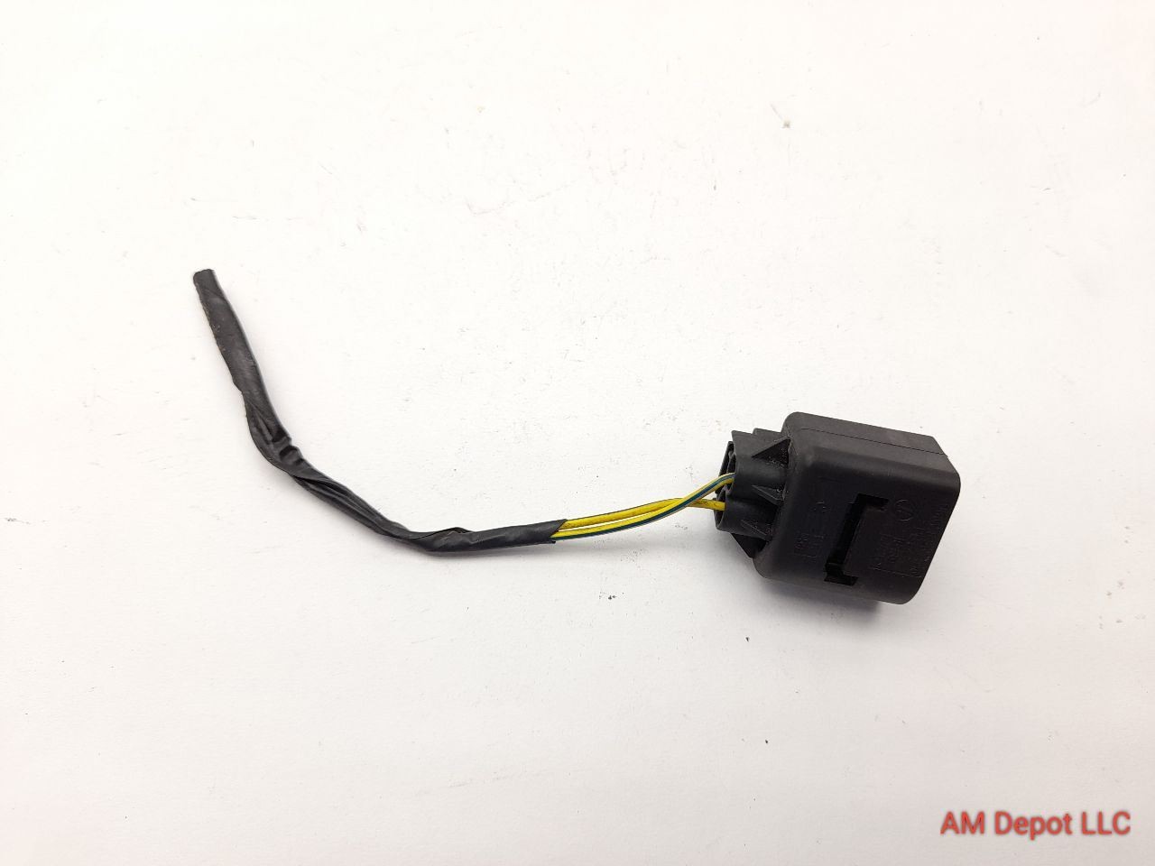 Used 2014 Mini Cooper S F56 F55 F57 Windshield Washer Pump Connector ...