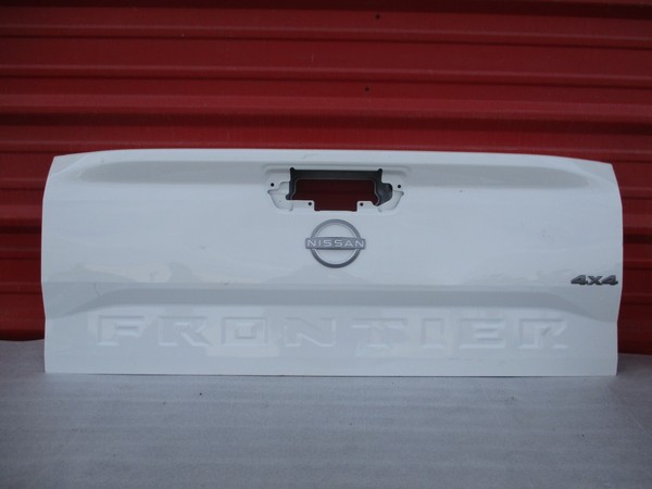 Used Nissan Frontier Tailgates and Liftgates for Sale