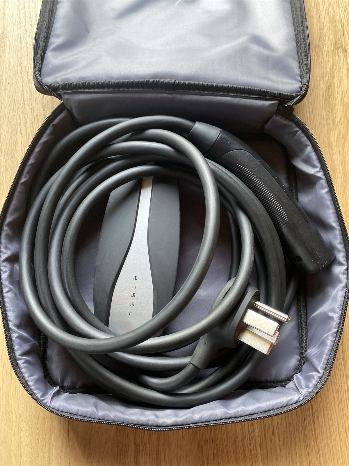 Used 2025 Tesla Gen 2 Mobile Connector Charger Nema 14-50 220v 240v ...