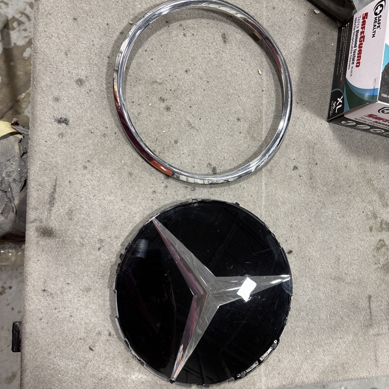 Used 2019-2023 Gt Glc Gls Gle Sl Glb Amg Front Grille Distronic Emblem ...