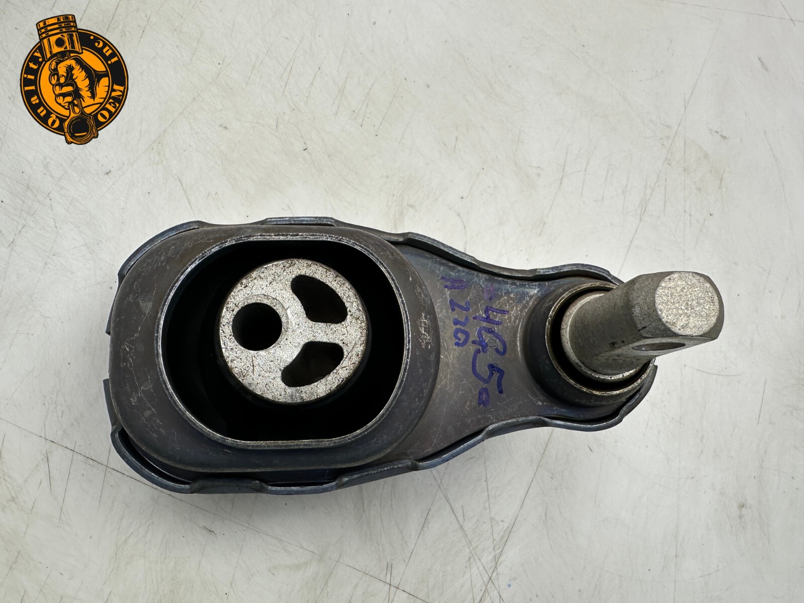 Used 2020-2024 Mercedes A Cla Gla Glb 2.0 Engine Lower Mount Support ...