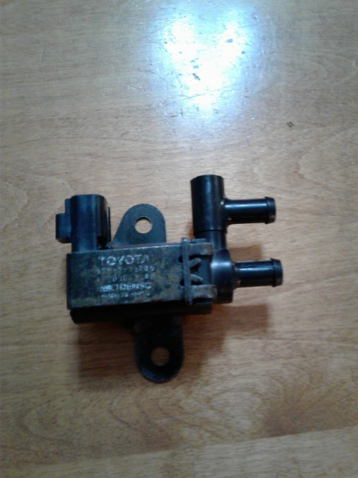 Used 1993-96 Toyota Camry Genuine Vacuum Switch Valve Vsv 90910-13006 ...