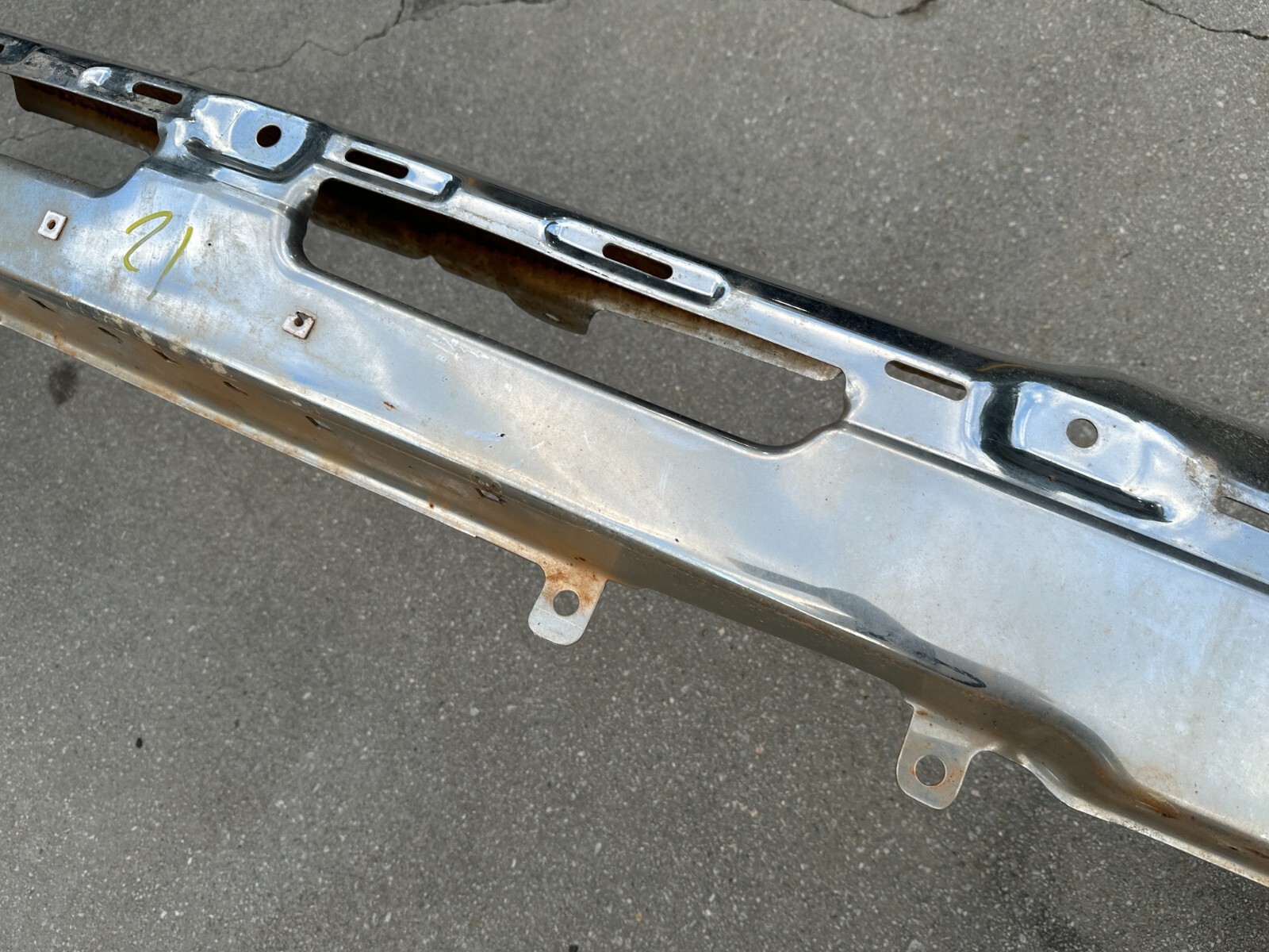 Used 2003-2006 Chevrolet Silverado 1500 Front Chrome Bumper Cover Oem ...