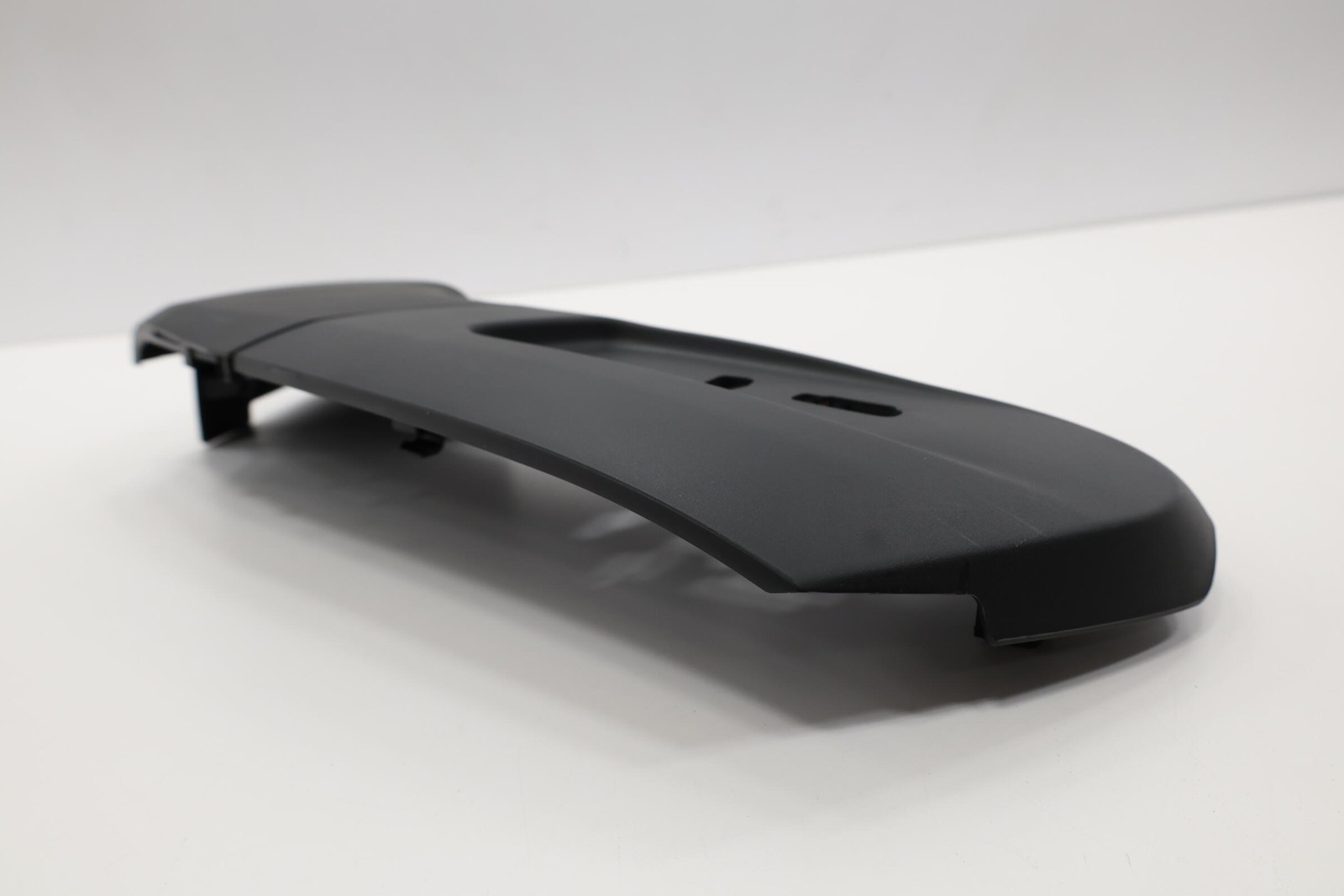 Used 2023 2026 - Vinfast Vf 8 Front Right Side Seat Outer Trim Cover ...