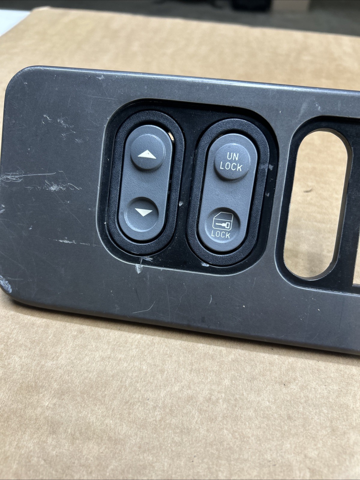 Used 1988-1994 Chevy Gmc Truck Power Window Lock Switch & Door Bezel ...