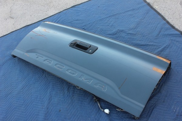 Used Toyota Tacoma Tailgates and Liftgates for Sale
