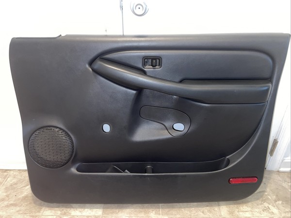 Used 2001 Chevrolet Silverado 2500 Interior Door Panels and Parts for Sale