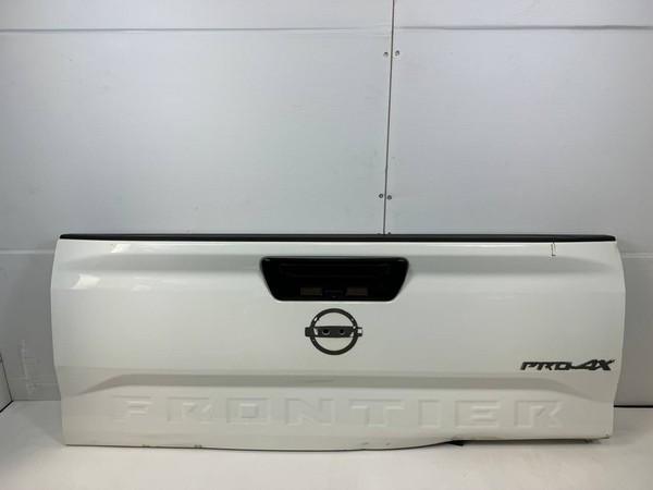 Used Nissan Frontier Tailgates and Liftgates for Sale